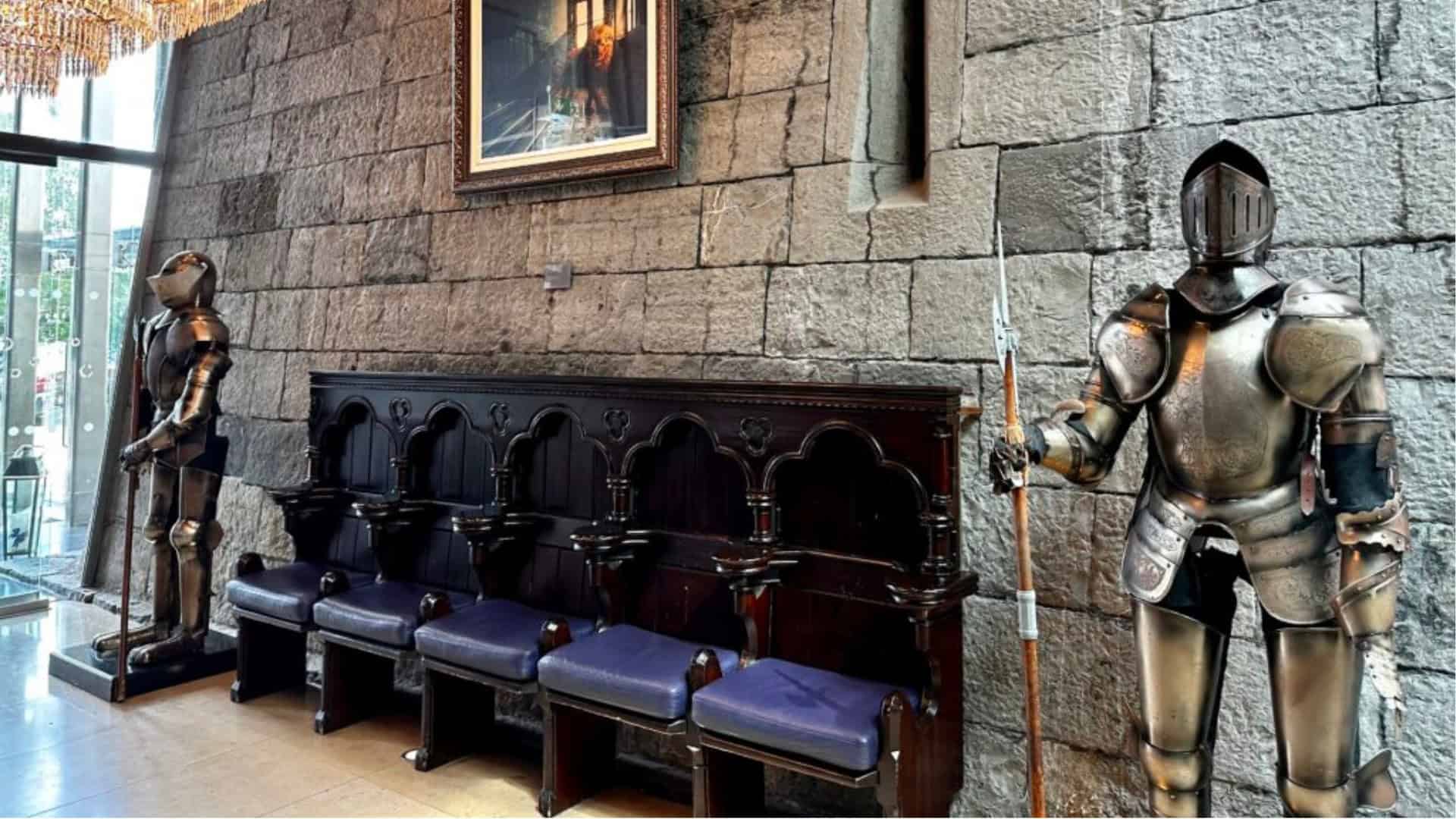 29 of the Best Castles in Ireland: Ruins, Forts & Hotels